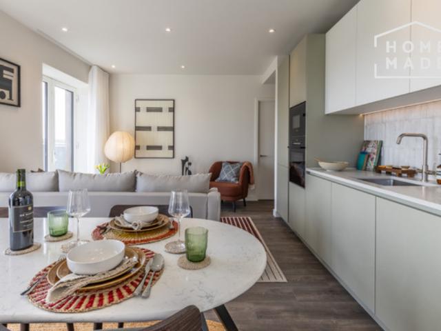 The Maple, NW2 2 bed flat to rent £2,900 pcm £669 pw