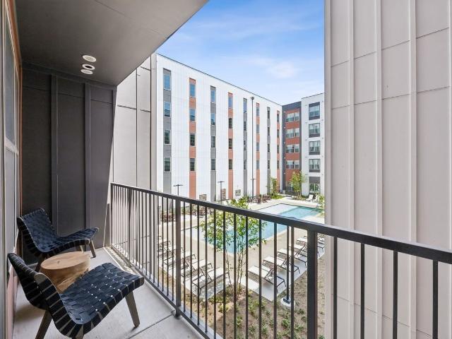 The Margaret at Riverfront 1 Bedroom Apartment for Rent at 196 Margaret Ave, Dallas, TX 75207