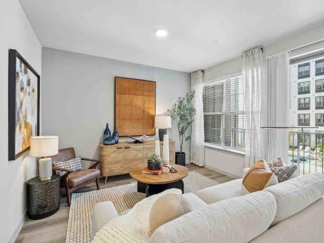 The Margaret at Riverfront Studio Apartment for Rent at 196 Margaret Ave, Dallas, TX 75207