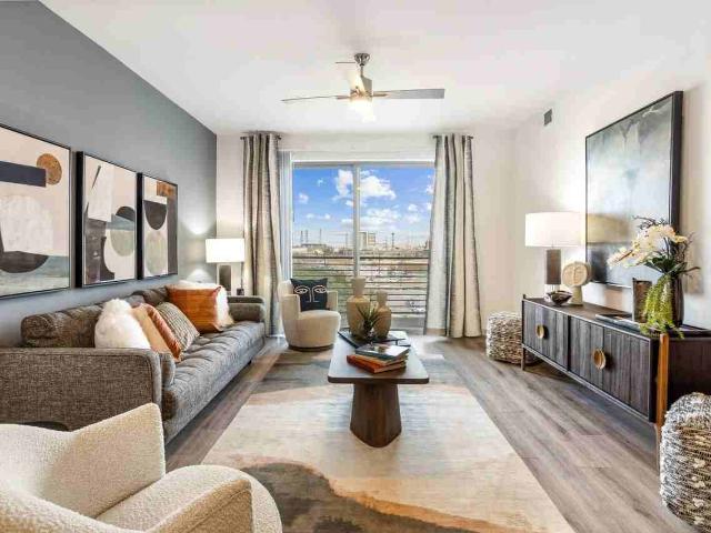 The Margaret at Riverfront Studio Apartment for Rent at 196 Margaret Ave, Dallas, TX 75207