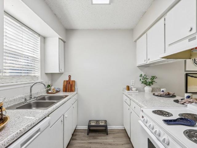 The Marley at Trout River 3 Bedroom Apartment for Rent at 800 Broward Rd, Jacksonville, FL 32218 Highlands
