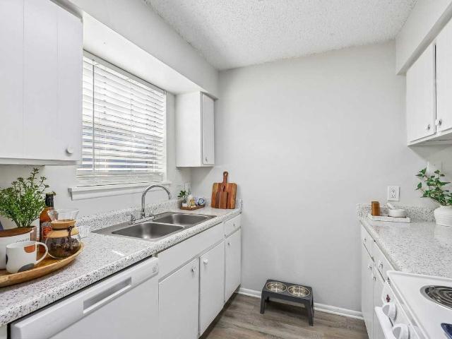 The Marley at Trout River 3 Bedroom Apartment for Rent at 800 Broward Rd, Jacksonville, FL 32218 Highlands