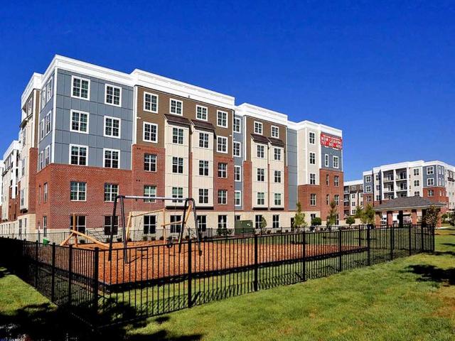 The Marq 2 Bedroom Apartment for Rent at 4781 Alicia Dr, Virginia Beach, VA 23462