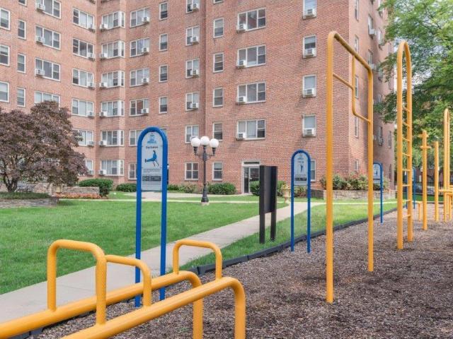 The Marylander Apartment Homes 1 Bedroom Apartment for Rent at 3501 Saint Paul St, Baltimore, MD 21218 Oakenshawe