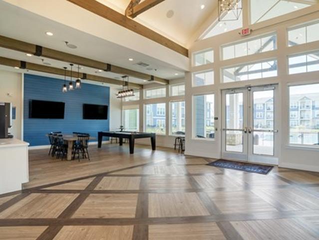 The Mason at Fremaux Park 2BR 2BA 1096 SF