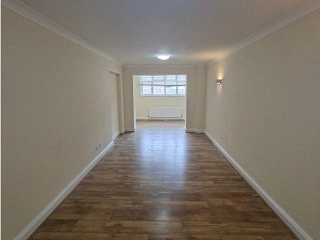 The Masons, Gerrards Cross SL9, 2 bed maisonette to rent, £1,495 pcm | PrimeLocation