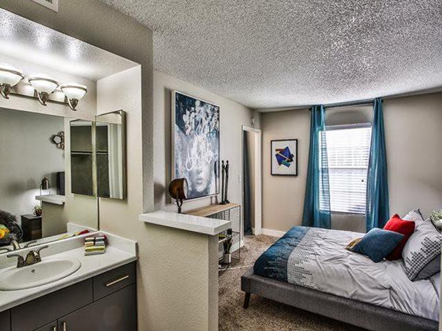 The Met Las Vegas 1 Bedroom Apartment for Rent at 2701 N Rainbow Blvd, Las Vegas, NV 89108