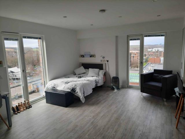 The Metropolis, Newcastle under Lyme Student Accommodation | Amber