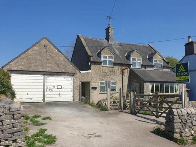 The Mews, Alstonefield, 2 Bedroom Cottage