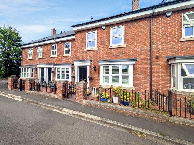 The Mews, Stockton TS20, 3 bed property to rent, £1,200 pcm | PrimeLocation