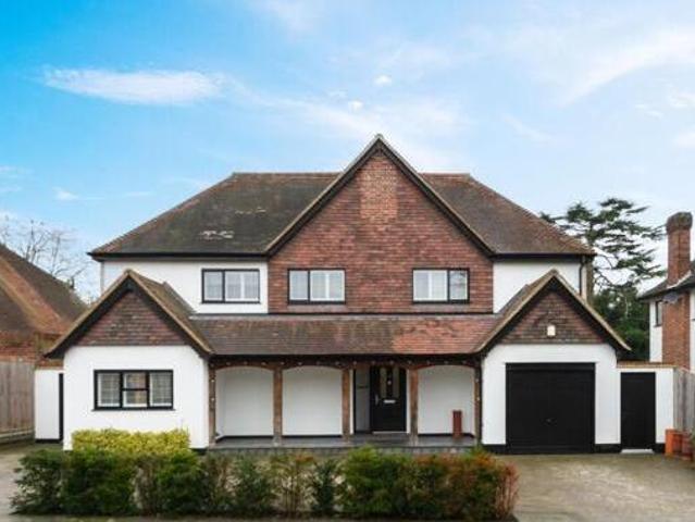 The Meadow, Chislehurst, 6 Bedroom Detached