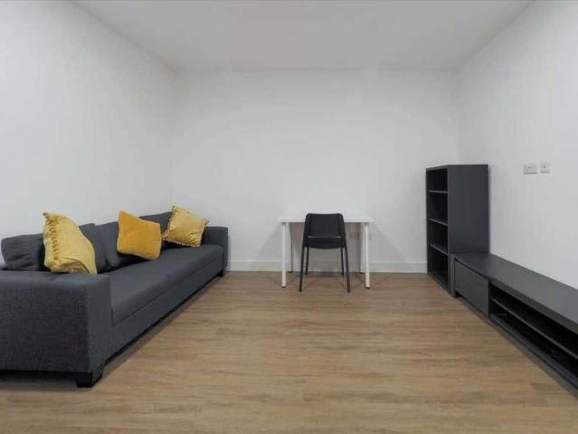 The Meadow Way, Harrow, HA3