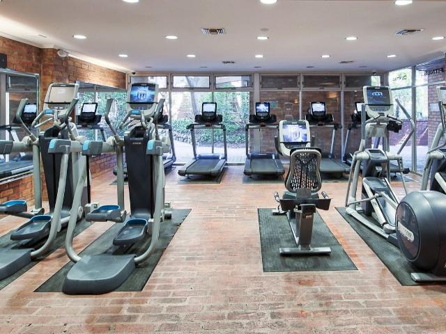 The Meadows 1 Bedroom Apartment for Rent at 6300 Green Valley Cir, Culver City, CA 90230 Fox Hills