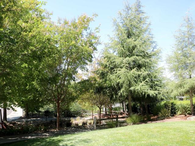 The Meadows at Fountaingrove 2 Bedroom Apartment for Rent at 3587 Round Barn Blvd, Santa Rosa, CA 95403