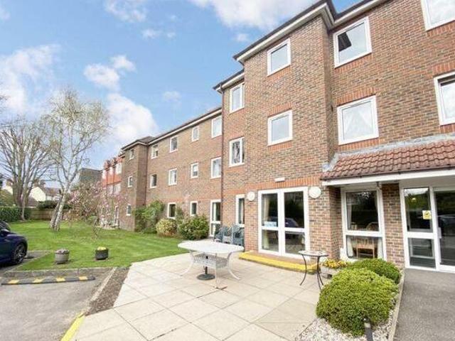 The Meads,green, Berkshire, 1 Bedroom Retirement