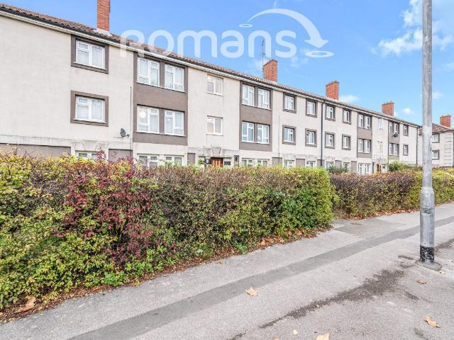 The Meadway, Tilehurst, Reading RG30, 2 bed flat to rent, £1,250 pcm | PrimeLocation