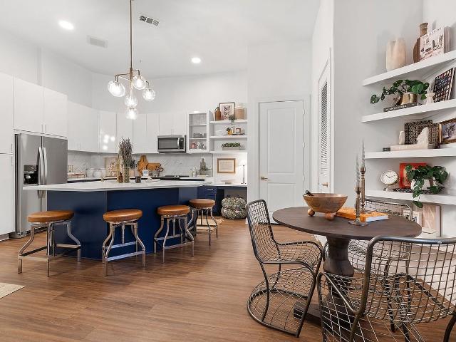 The Mercury 1 Bedroom Apartment for Rent at 601 Cardinal Ln, Austin, TX 78704 Galindo