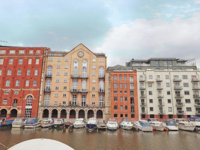 The Mill House, Ferry Street, Bristol BS1, Studio to rent, £1,150 pcm | PrimeLocation