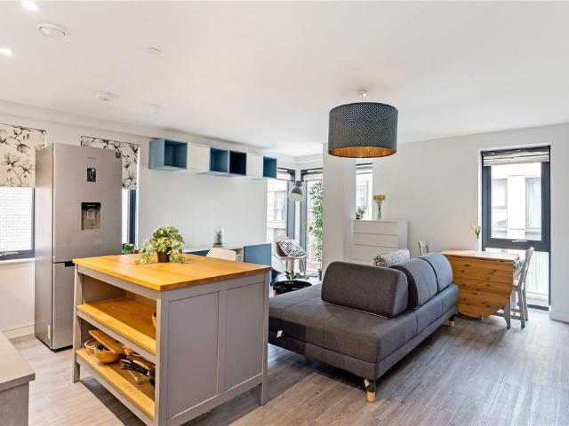The Milliners, St. Thomas Street. 1 bed apartment to rent £1,450 pcm £335 pw