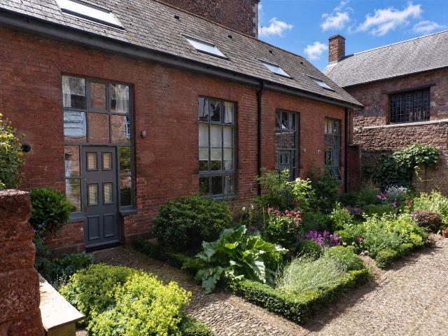 The Mint, Exeter EX4, 2 bed property to rent, £1,400 pcm | PrimeLocation