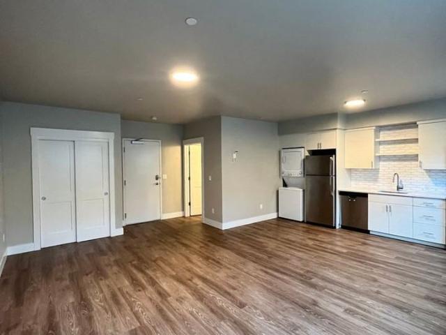 The Norway by Star Metro Studio Apartment for Rent at 6770 N Maryland Ave, Portland, OR 97217 Arbor Lodge