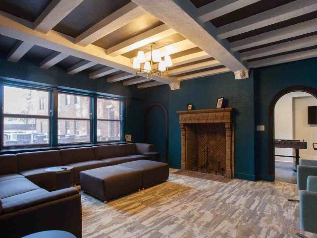 The Newbern 2 Bedroom Apartment for Rent at 525 E Armour Blvd, Kansas City, MO 64109 Central Hyde Park