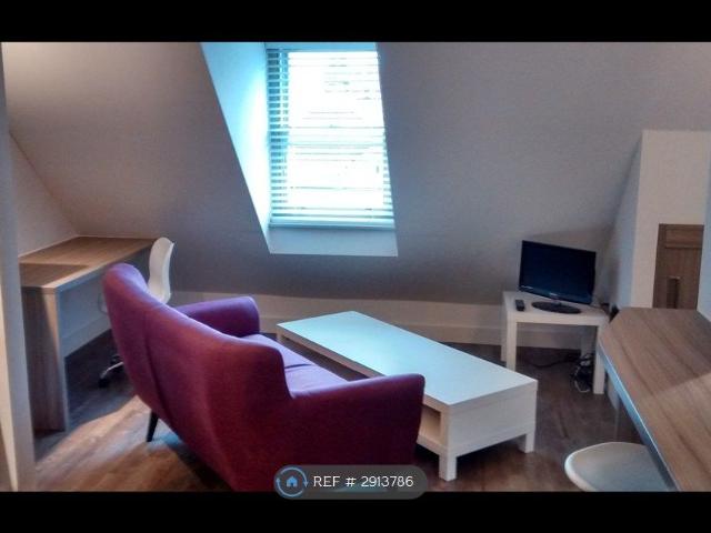 The Newton, Cambridge CB4, Studio to rent, £1,050 pcm | PrimeLocation
