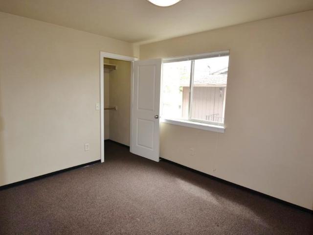 The Nines 3 Bedroom Apartment for Rent at 1754 Patterson St, Eugene, OR 97401 West University