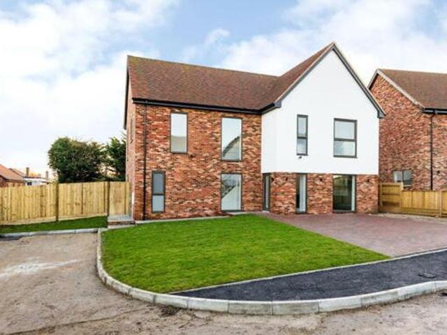 The Nursery, Downs Road, 4 Bedroom Detached