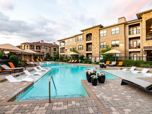 The Sovereign 1 Bedroom Apartment for Rent at 5301 N Tarrant Pkwy, Fort Worth, TX 76244