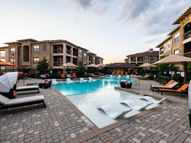 The Sovereign 2 Bedroom Apartment for Rent at 5301 N Tarrant Pkwy, Fort Worth, TX 76244