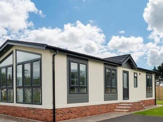 The Sofia, Sandy Bay, 2 Bedroom Park