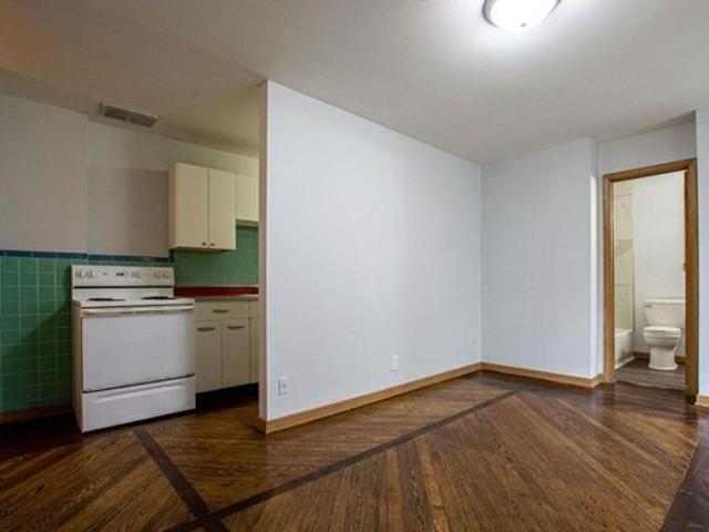 The Sorrento Apartments Studio Apartment for Rent at 1240 S 10th St, Omaha, NE 68108 Dahlman
