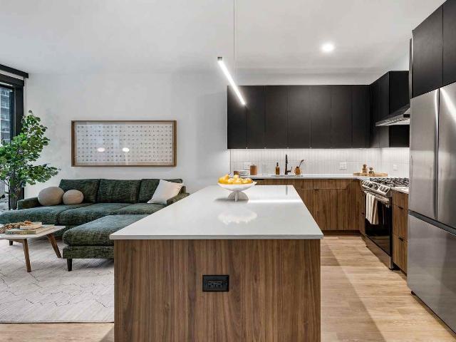 The Saint Grand 2 Bedroom Apartment for Rent at 218 E Grand Ave, Chicago, IL 60611 Near North Side