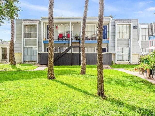 The Sanctuary at 9430 1 Bedroom Apartment for Rent at 9430 Concourse Dr, Houston, TX 77036 Westwood