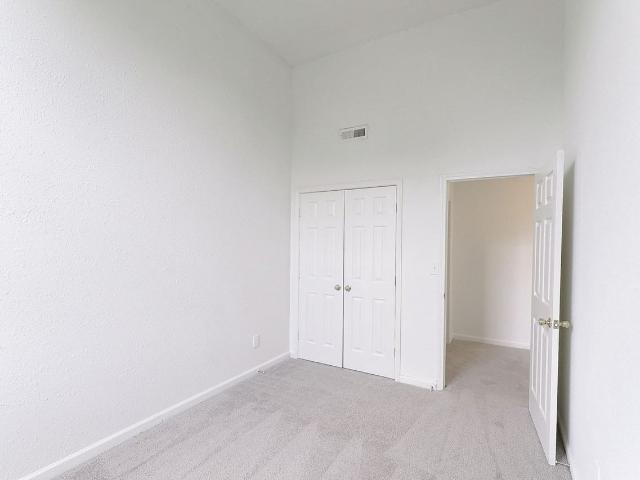 The School at Spring Garden 3 Bedroom Apartment for Rent at 2201 Spring Garden St, Greensboro, NC 27403 Lindley Park