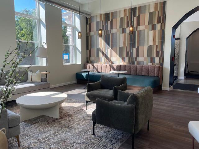 The Schoolhouse at 4641 N Ashland 1 Bedroom Apartment for Rent at 4641 N Ashland Ave, Chicago, IL 60640 Uptown