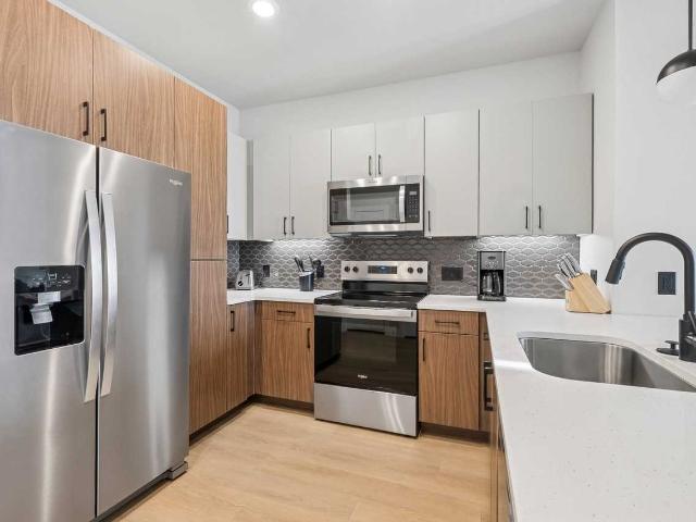 The Sevens 2 Bedroom Apartment for Rent at 7777 Manderville Ln, Dallas, TX 75231