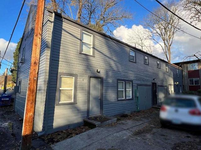 The Selma 1 Bedroom Apartment for Rent at 361 361 East 14th Ave & 1355 Mill Alley, Eugene, OR 97401 Cal Young