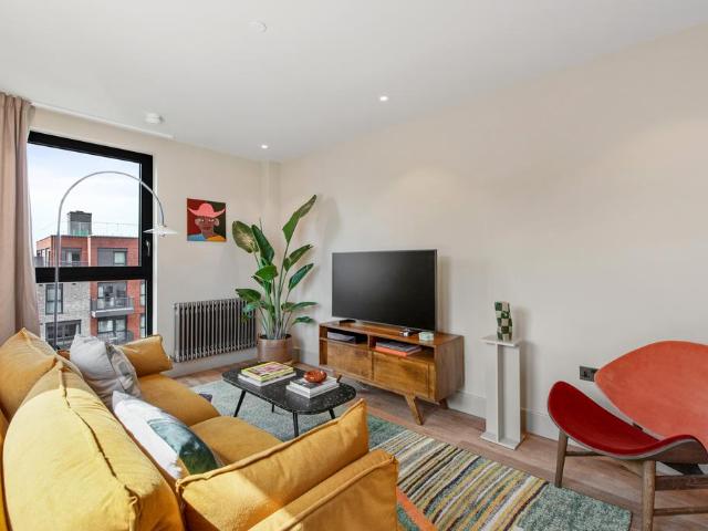 The Sessile, 18 Ashley Road, London. 1 bed flat to rent £2,510 pcm £579 pw