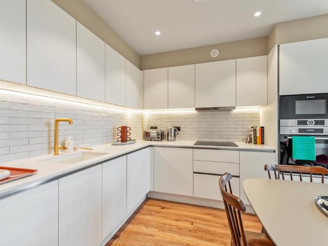 The Sessile, 18 Ashley Road, London. 1 bed flat to rent £2,645 pcm £610 pw