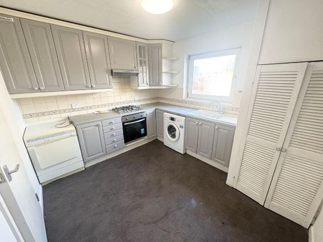 The Shaftesburys, Barking IG11, 2 bed flat to rent, £1,550 pcm | PrimeLocation