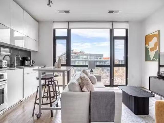 The Shay West, 1924 8th St NW, Shaw 1 Bedroom 1 Bath