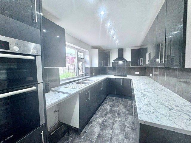 The Sheddings, Bolton BL3, 4 bed semi detached house to rent, £1,400 pcm | PrimeLocation