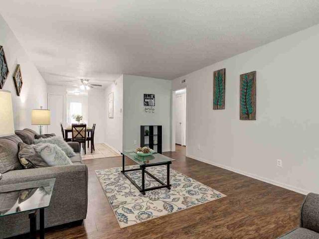 The Shelton Apartments 2 Bedroom Apartment for Rent at 7020 E Reno Ave, Midwest City, OK 73110