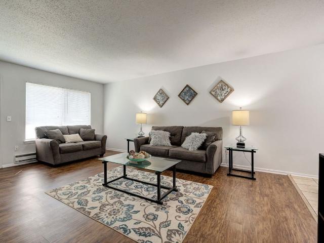 The Shelton Apartments 2 Bedroom Apartment for Rent at 7020 E Reno Ave, Midwest City, OK 73110