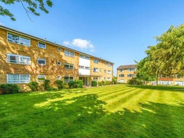 The Shimmings, Boxgrove Road, 3 Bedroom Flat