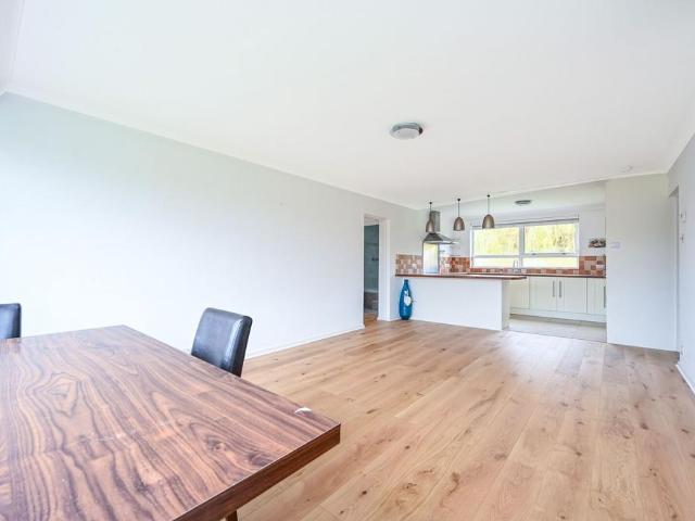 The Shimmings, Guildford, GU1 3 bed flat to rent £2,800 pcm £646 pw