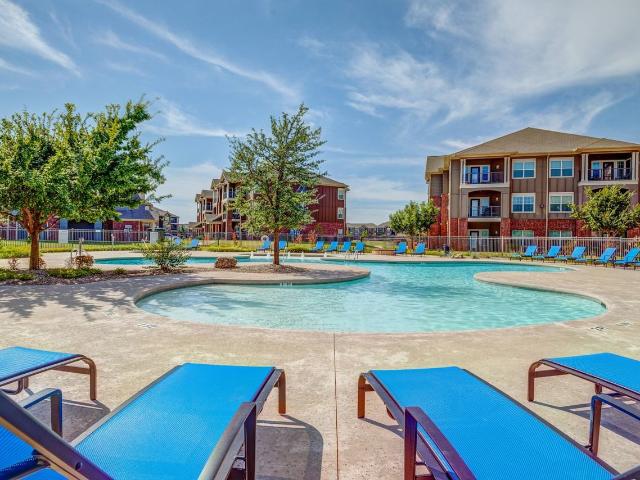 The Shores Apartments 3 Bedroom Apartment for Rent at 14117 N Rockwell Ave, Oklahoma City, OK 73142