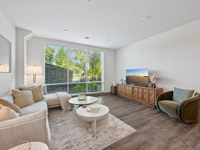 The Signature at Carmel 1 Bedroom Apartment for Rent at 13111 Old Meridian St, Carmel, IN 46032